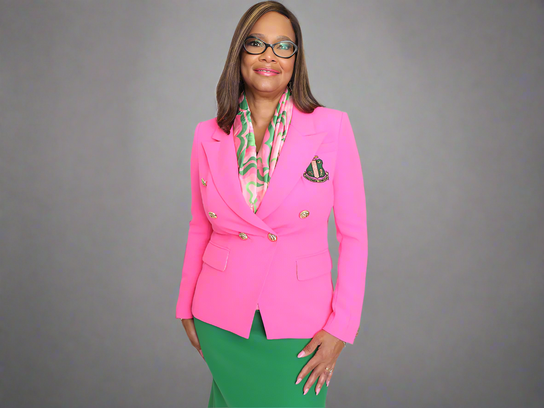 AKA Blouses & Tops – Page 5 – Pretty. Made Simple